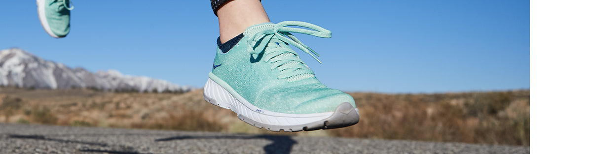 Hoka One One Cavu – Holabird Sports