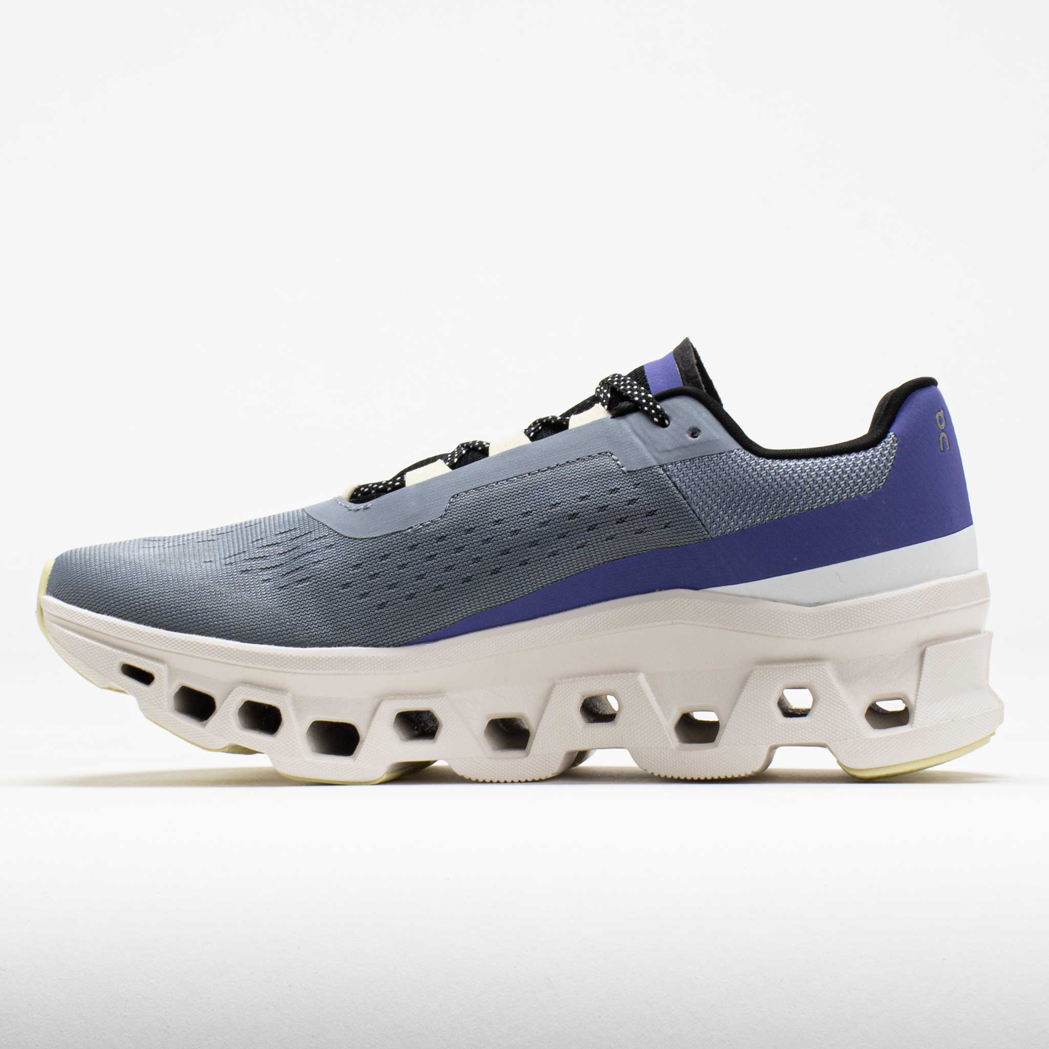 On Cloudmonster – Holabird Sports