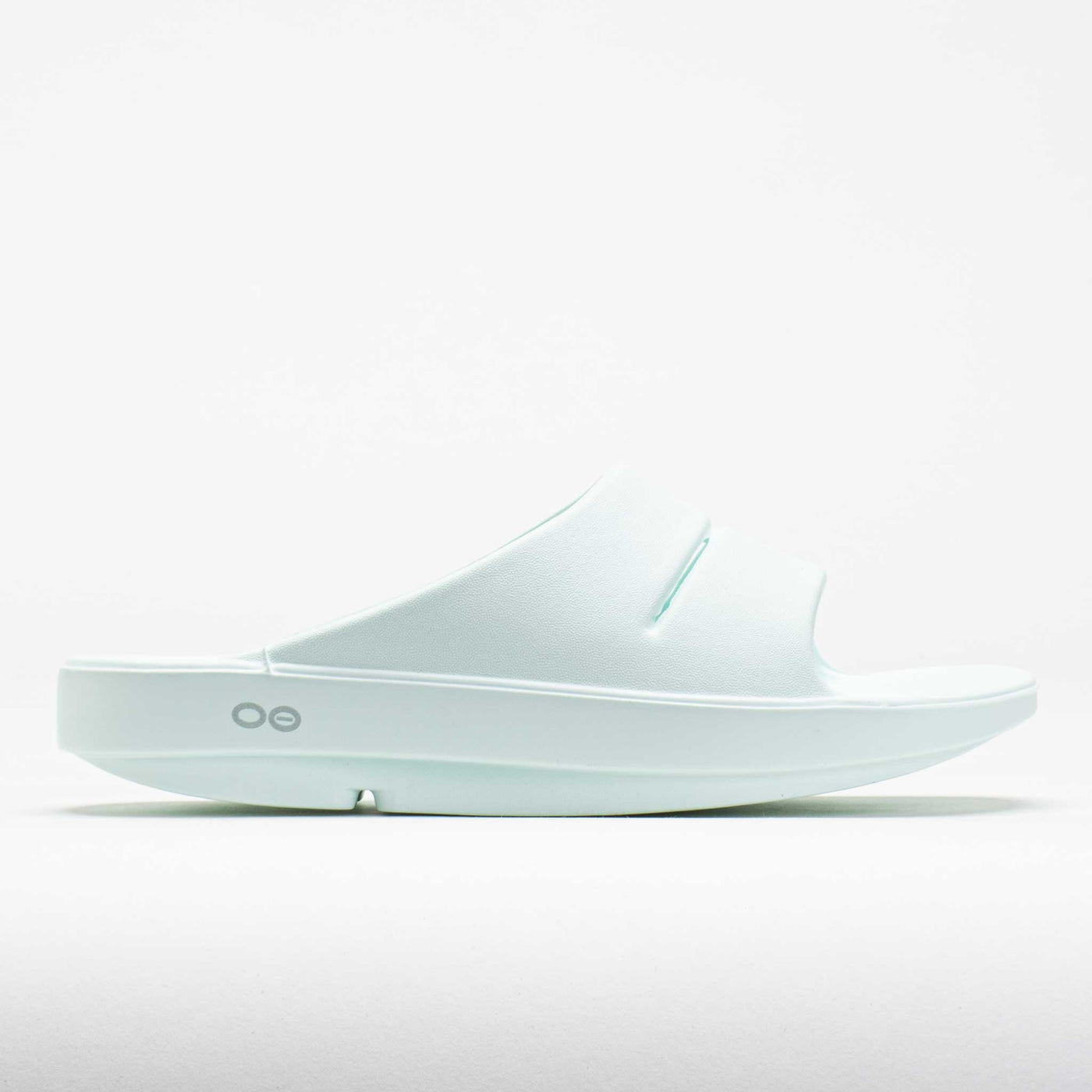 OOFOS – Holabird Sports