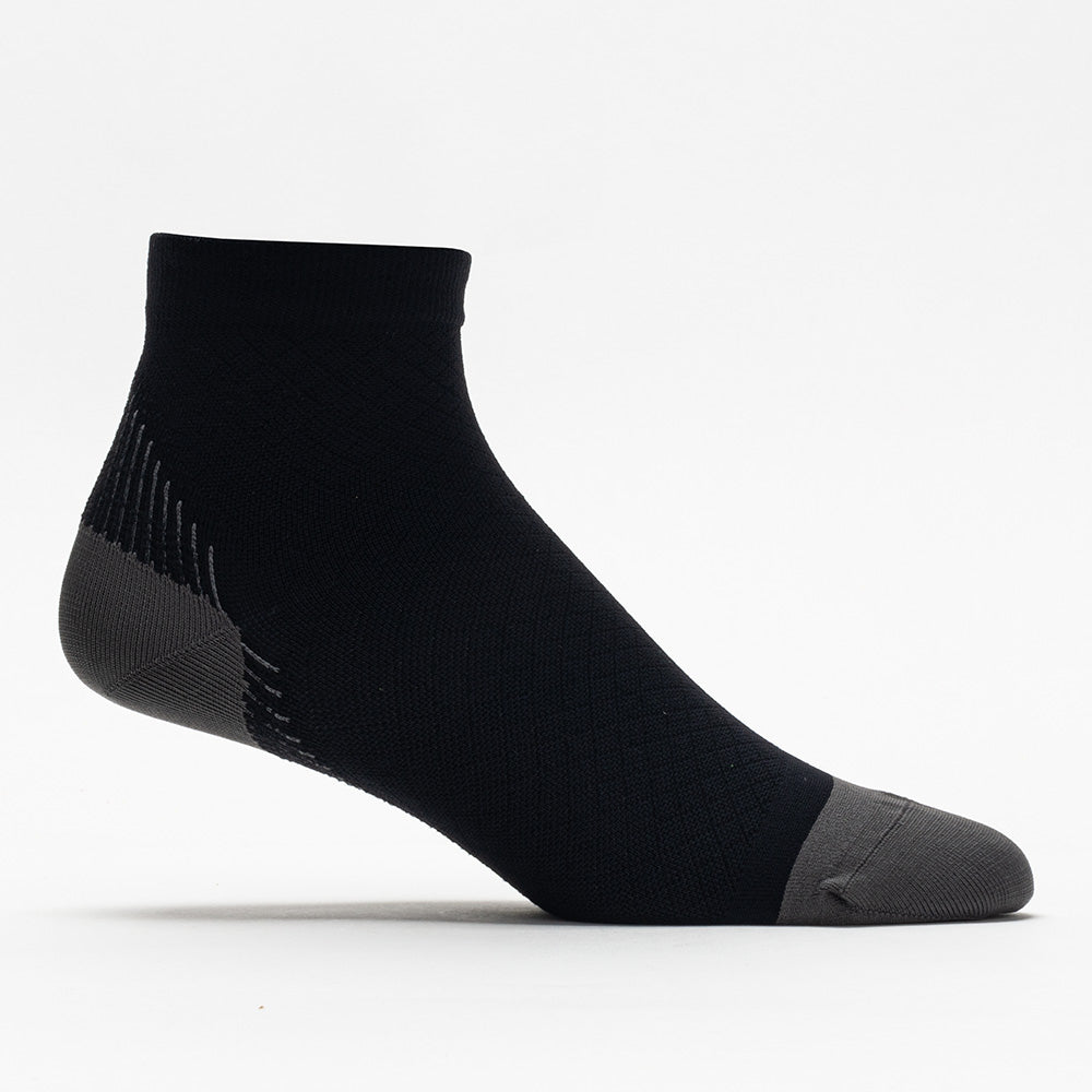 Feetures PF Relief Ultra Light Quarter Socks – Holabird Sports